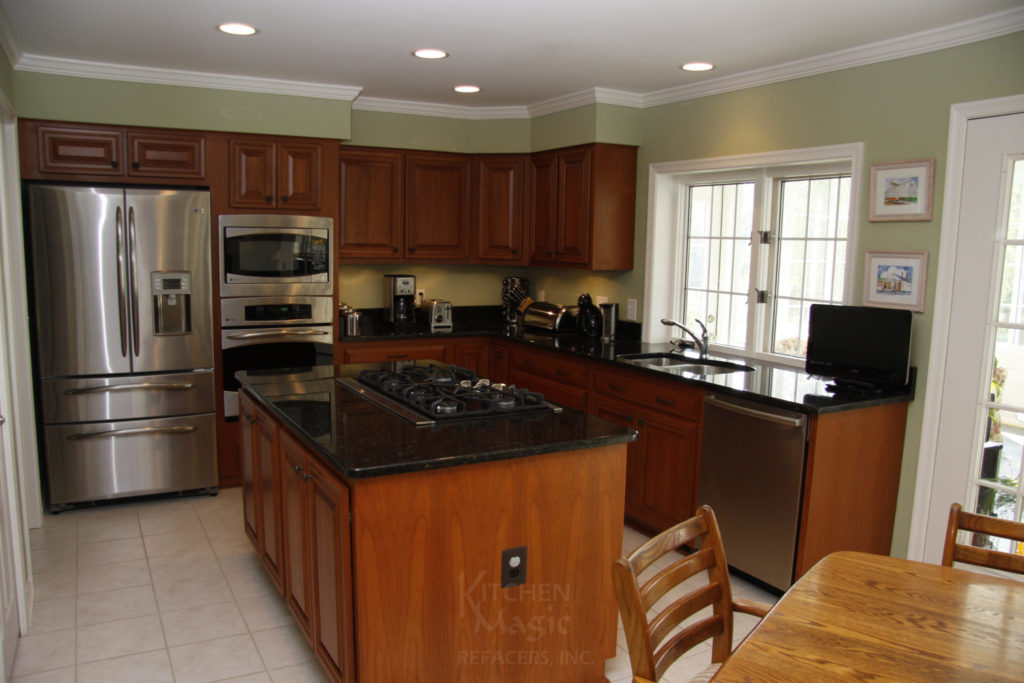 Three Important Changes to a Better-Looking Kitchen | Kitchen Magic ...